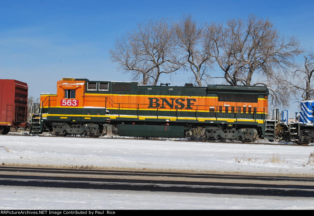 BNSF 563